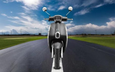 Dejavu Apro scooter variants. Compare price and features - Scooters4Sale