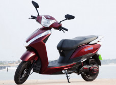 4 Best 150cc Scooters in India - Scooters4Sale