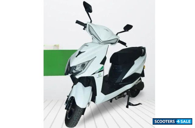 Supertech Power Electric Scooter price, mileage, colours, photos ...