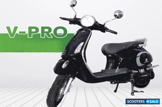 Supertech V-Pro Electric Scooter price, mileage, colours, photos ...
